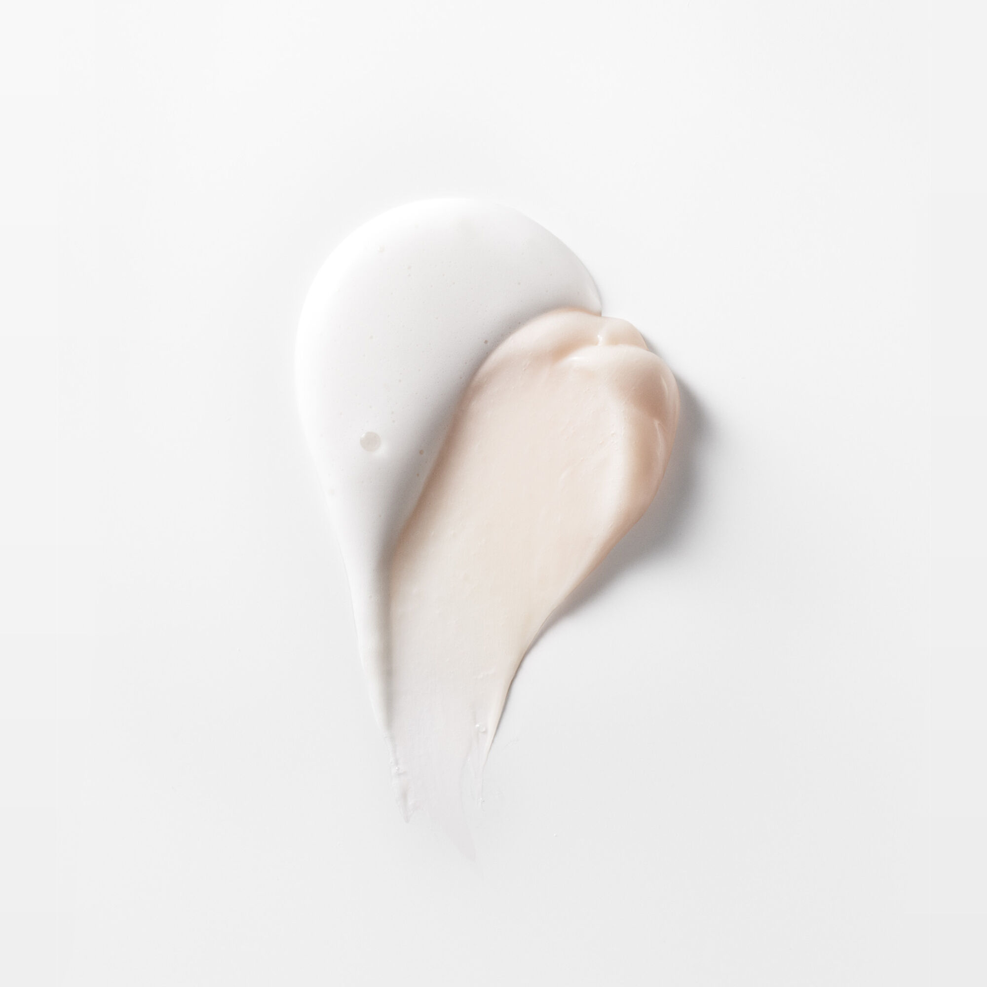 Softening Cleansing Foam | Clé de Peau Beauté